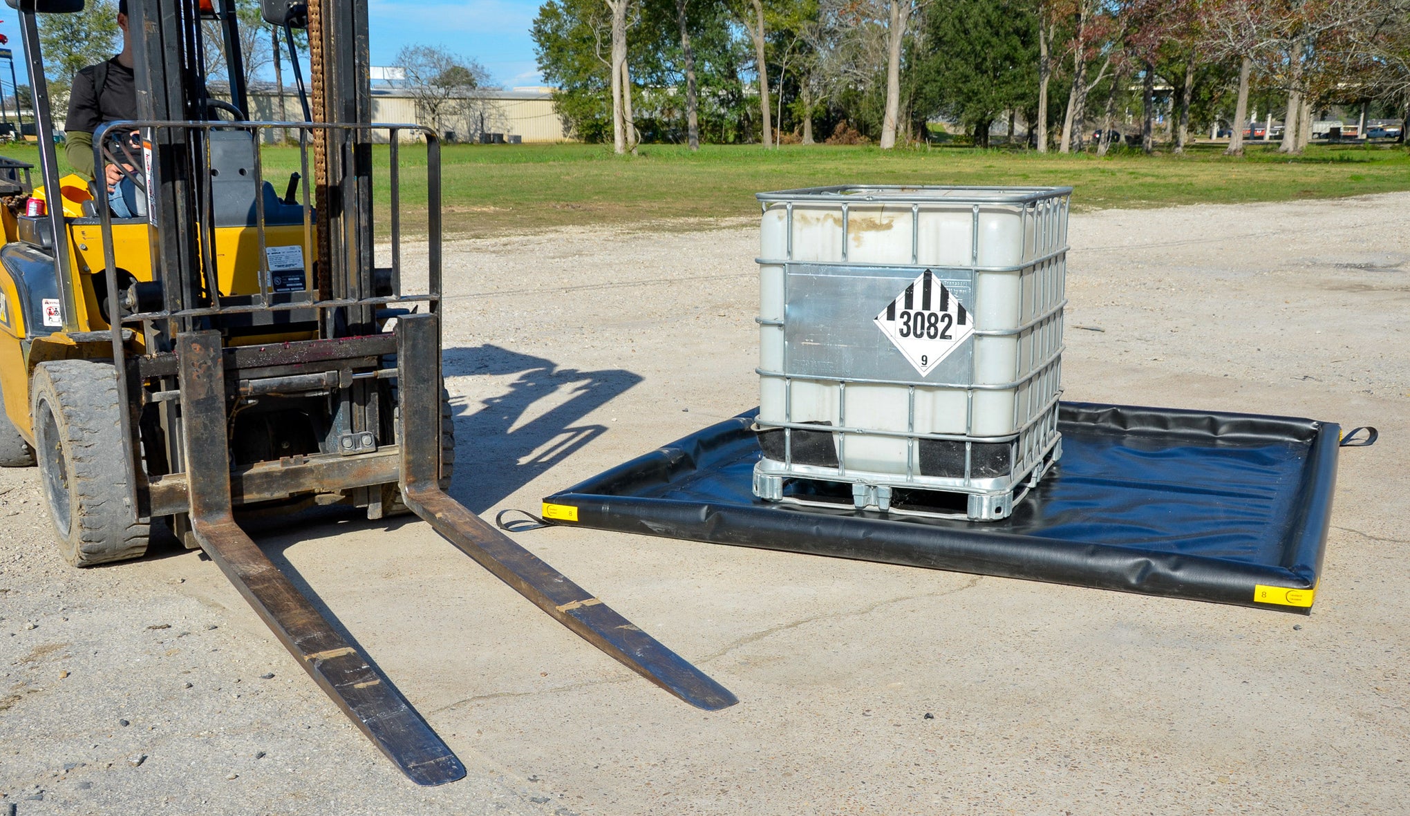 Consolidated Containment | Spill Containment, Spill Kits, & Absorbents