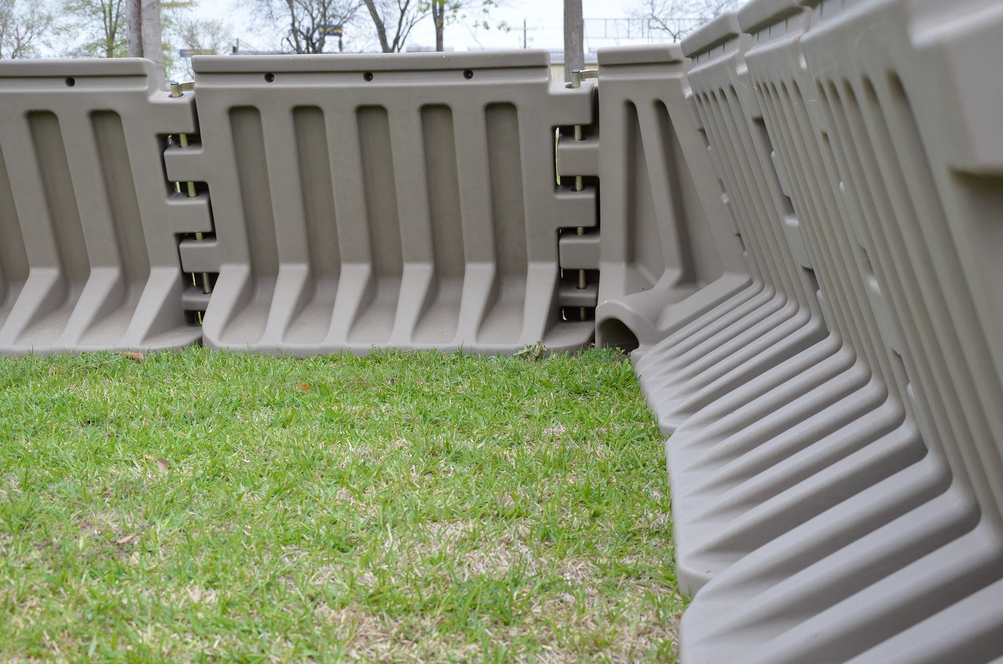 Poly Dike MPE - Hard Poly Walls — Consolidated Containment