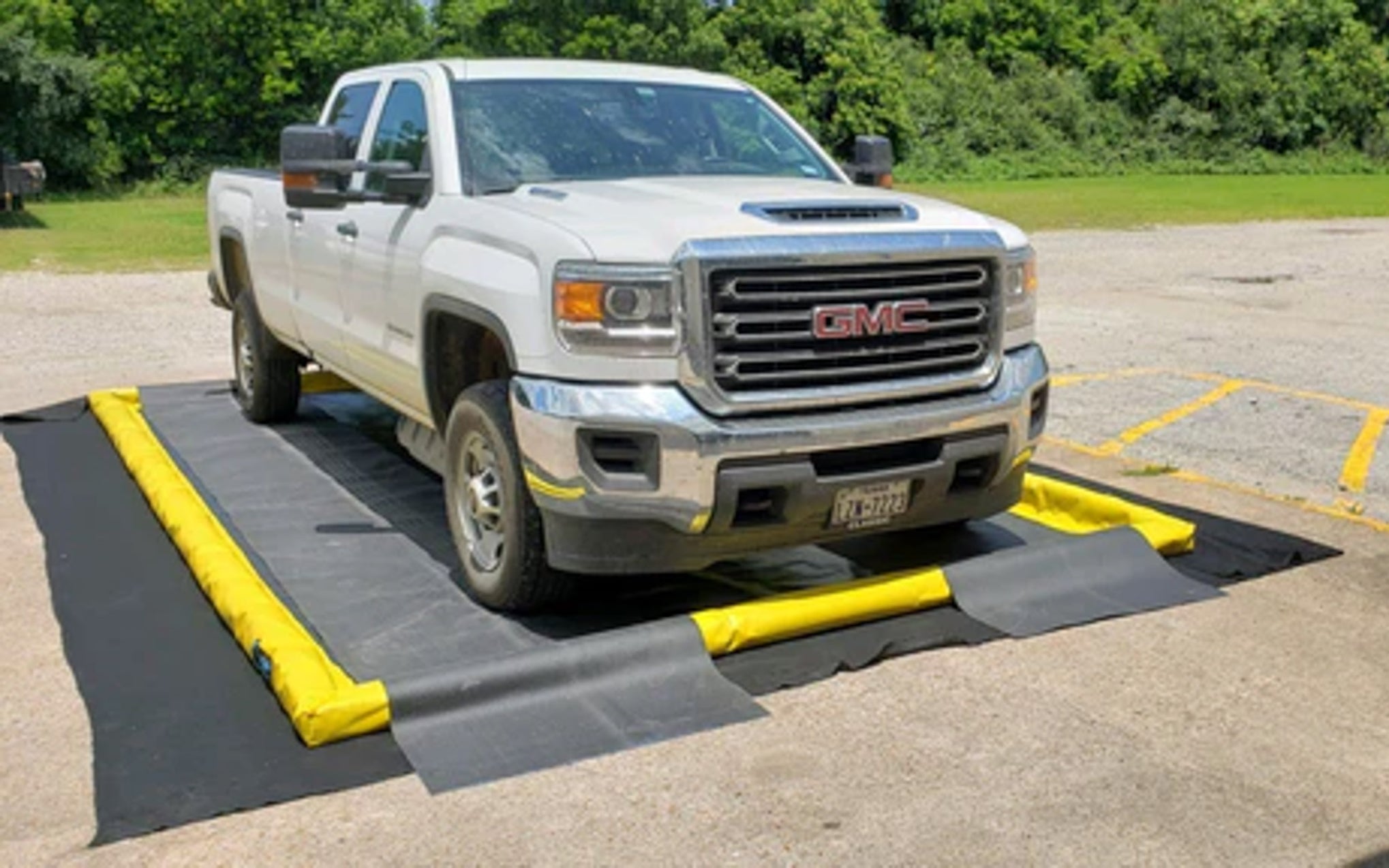 Berm Pads for Secondary Spill Containment — Consolidated Containment